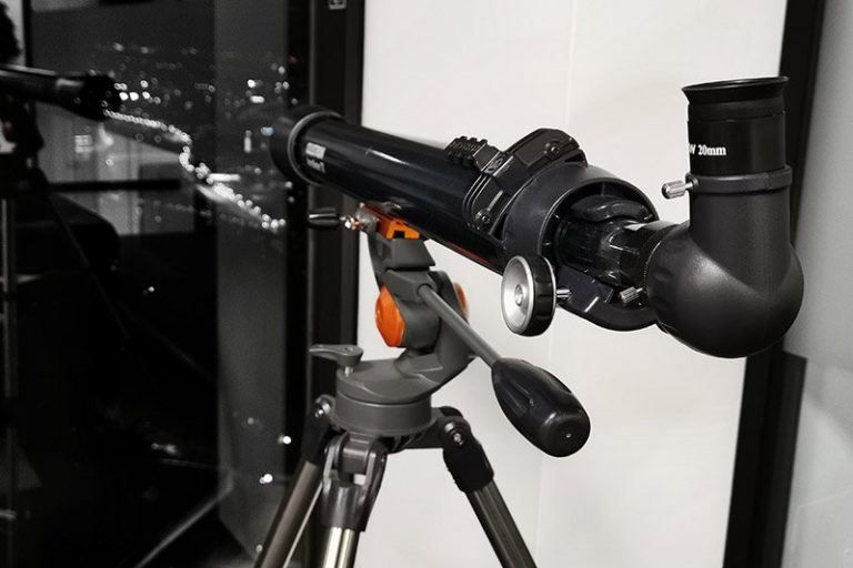 Reflector vs Refractor Telescopes: Which is better?